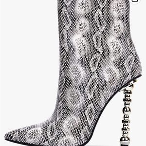 Cape Robbin | Shoes | Brand New Stylish Boots By Cape Robin | Poshmark